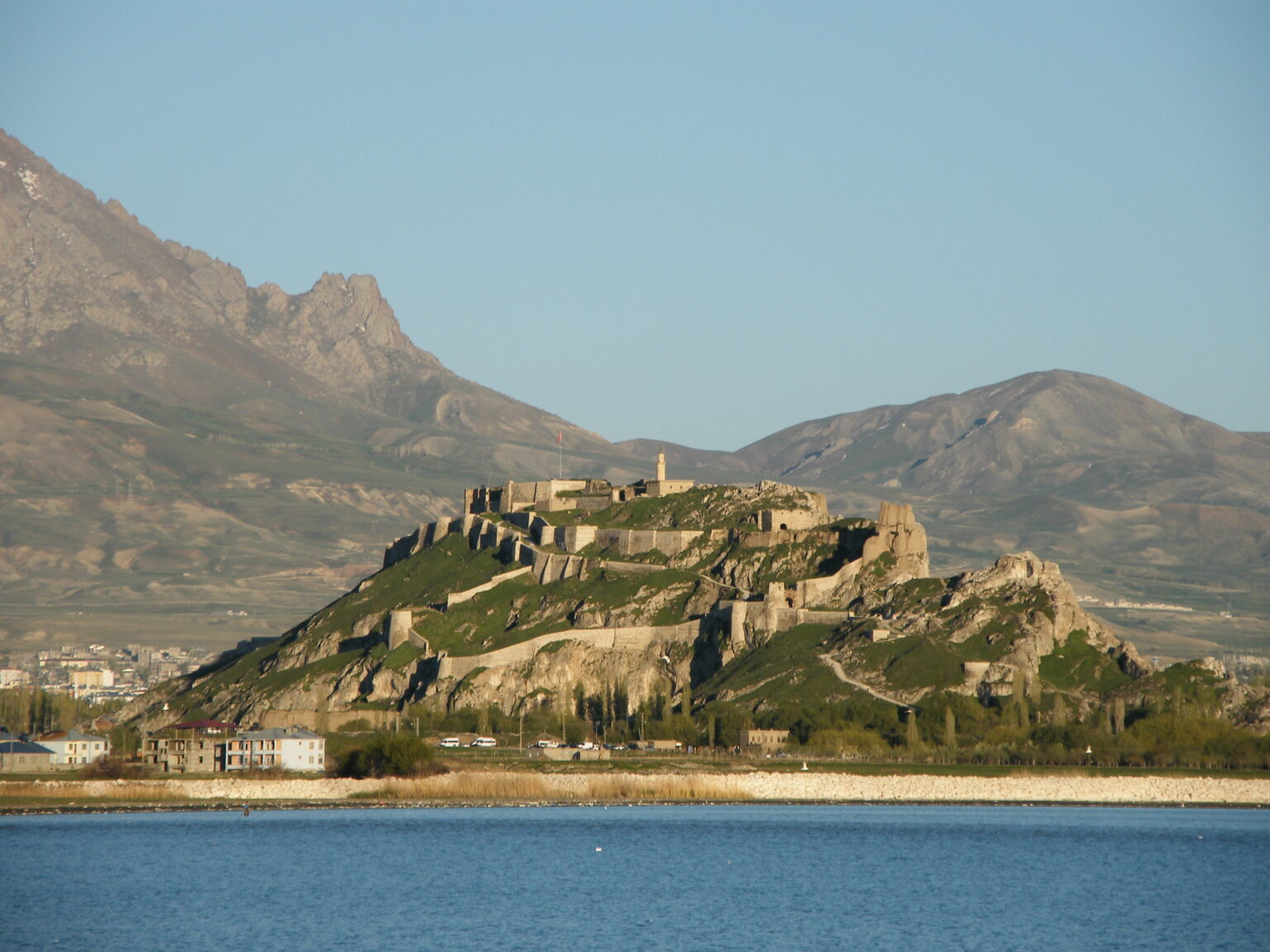 The Ancient Megalithic Sites of Turkey - Eastern Turkey Tours