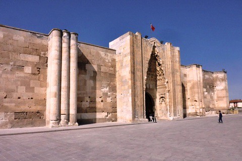 The Ancient Megalithic Sites of Turkey - Eastern Turkey Tours